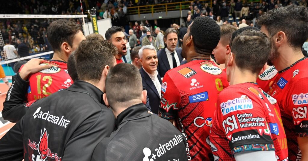 Volley maschile, Perugia resta imbattuta e vince la regular season - Radio Sportiva